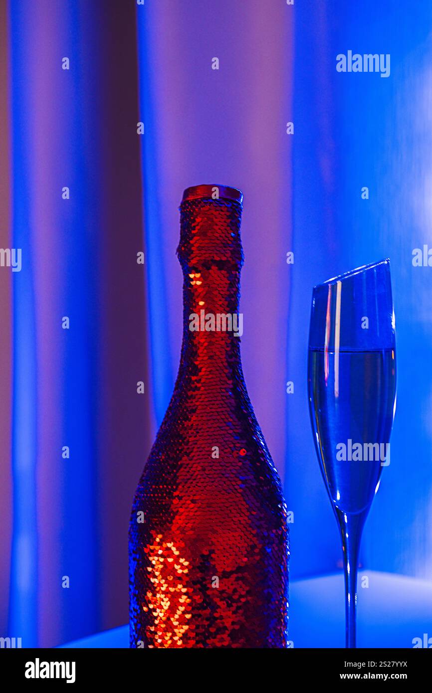 Neon flute hi-res stock photography and images - Alamy