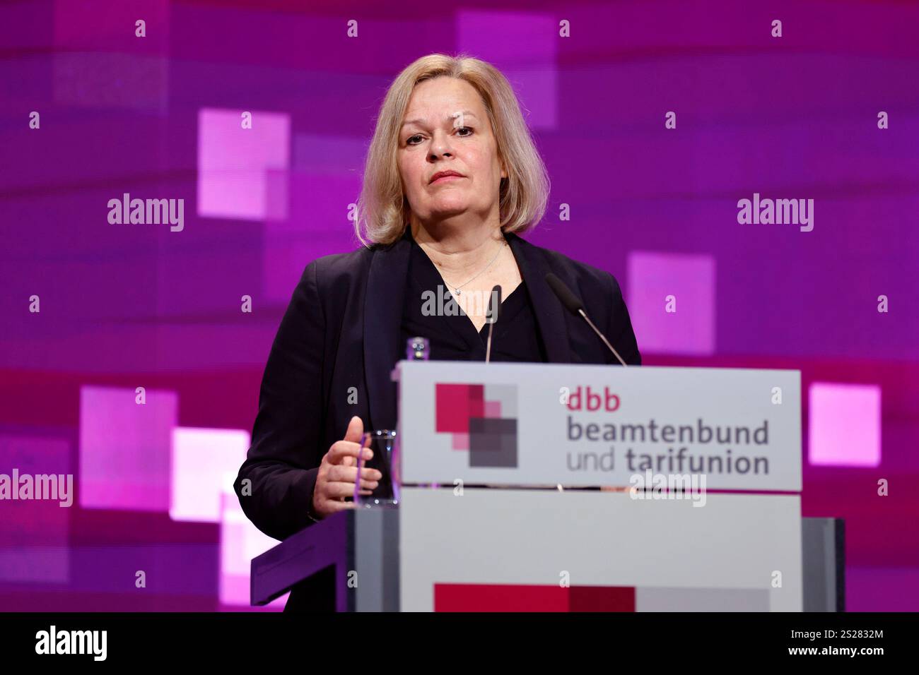 Innenministerin Nancy Faeser SPD hält eine Rede auf der Jahrestagung ...