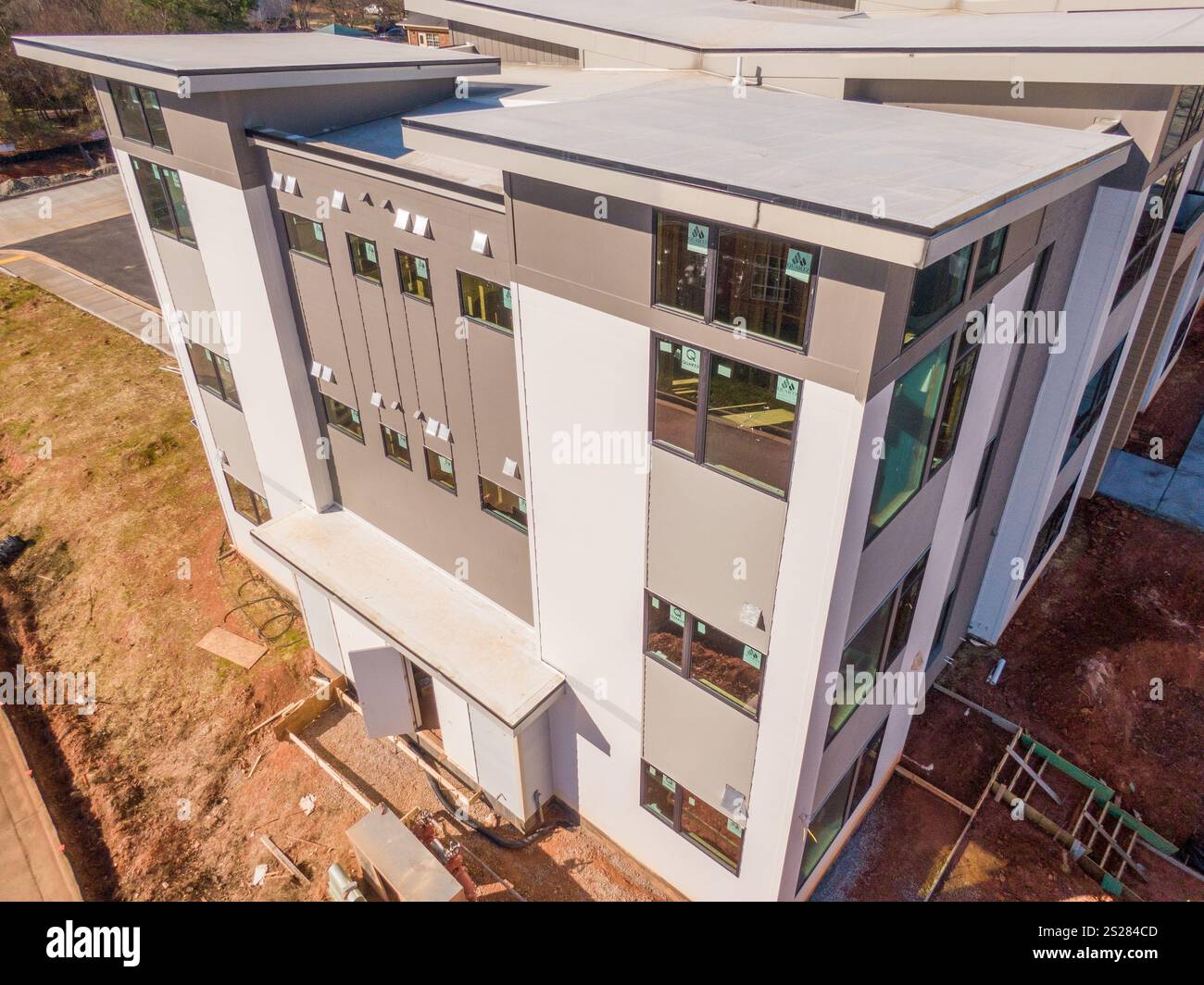 Sunny Day Time Drone Images of a New Office Building With a TPO Membrane Roof: Architecture ...