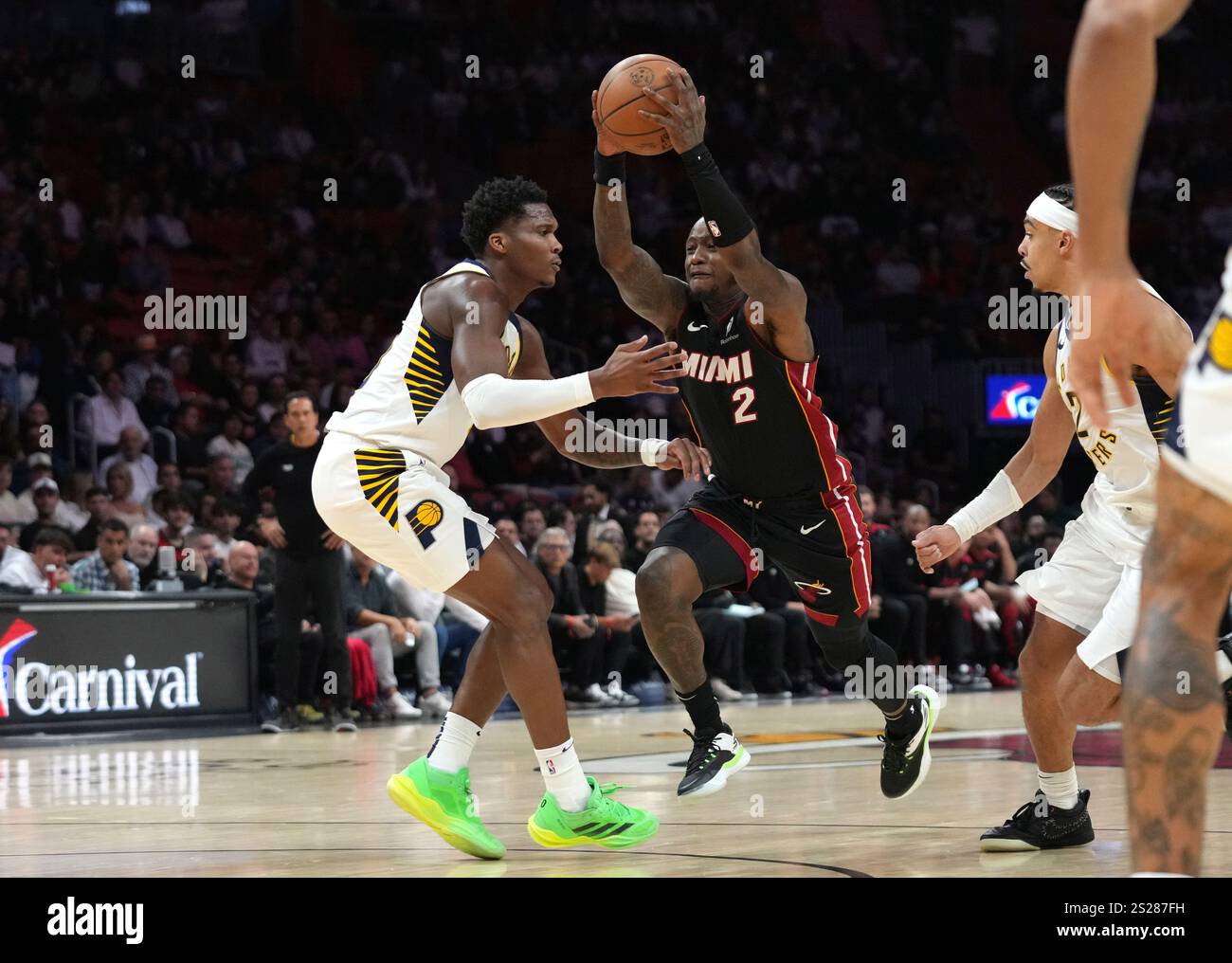 Miami Heat guard Terry Rozier (2) moves the ball as Indiana Pacers ...