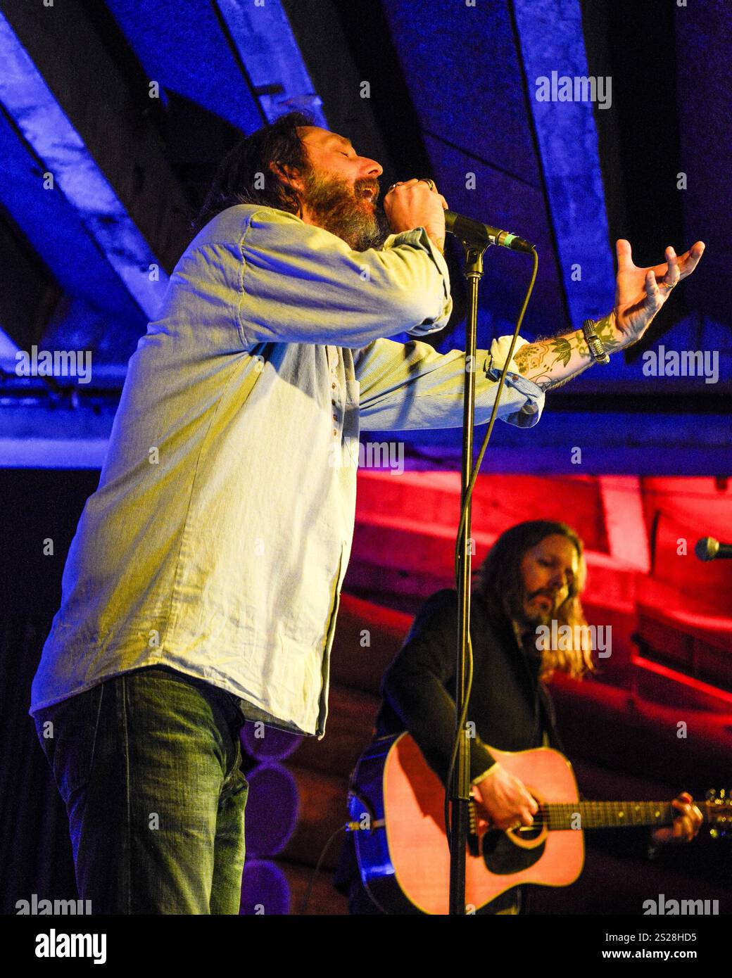 Chris and Rich Robinson of Brothers Of A Feather (AKA The Black Crowes ...