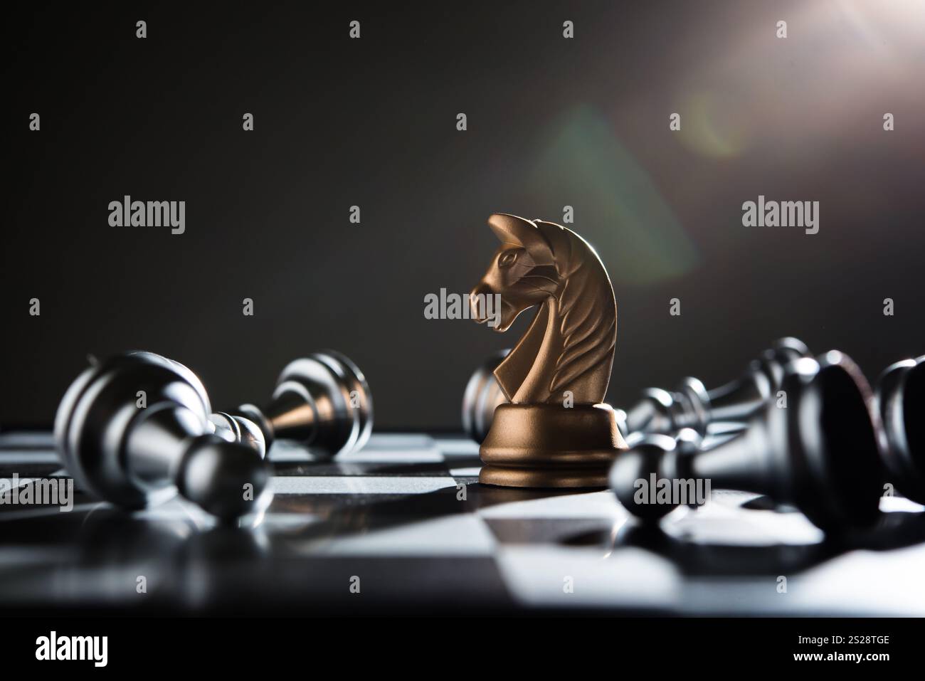 Chess battle defeat pawn of silver team Stock Photo - Alamy