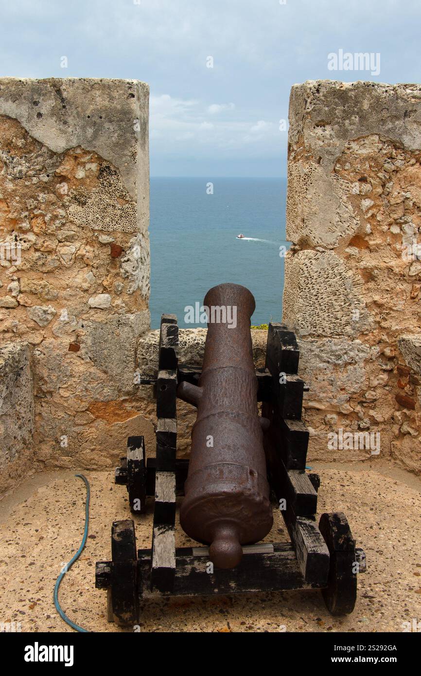 Historical bronze cannon at the fortified walls of Castillo del Morro ...