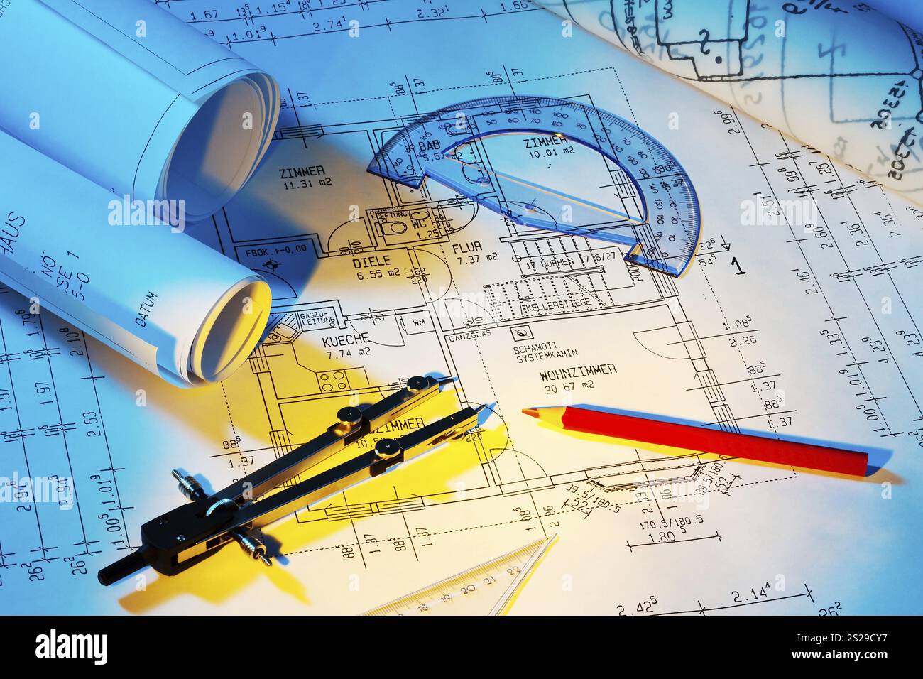 Building plan for a residential building. Drawings and plans by an ...