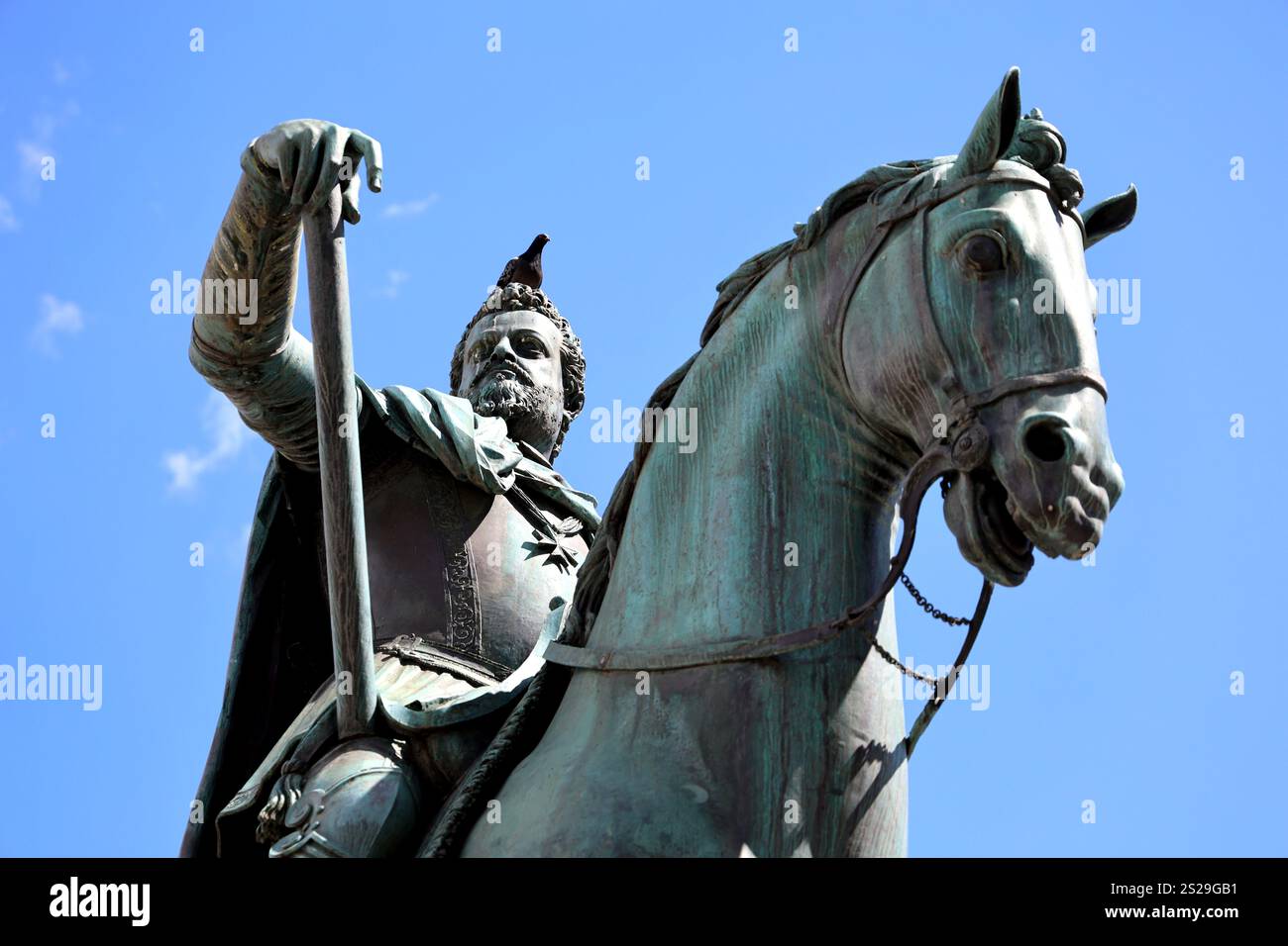 Equestrian statue of Ferdinand Medici in Florence Italy Stock Photo - Alamy
