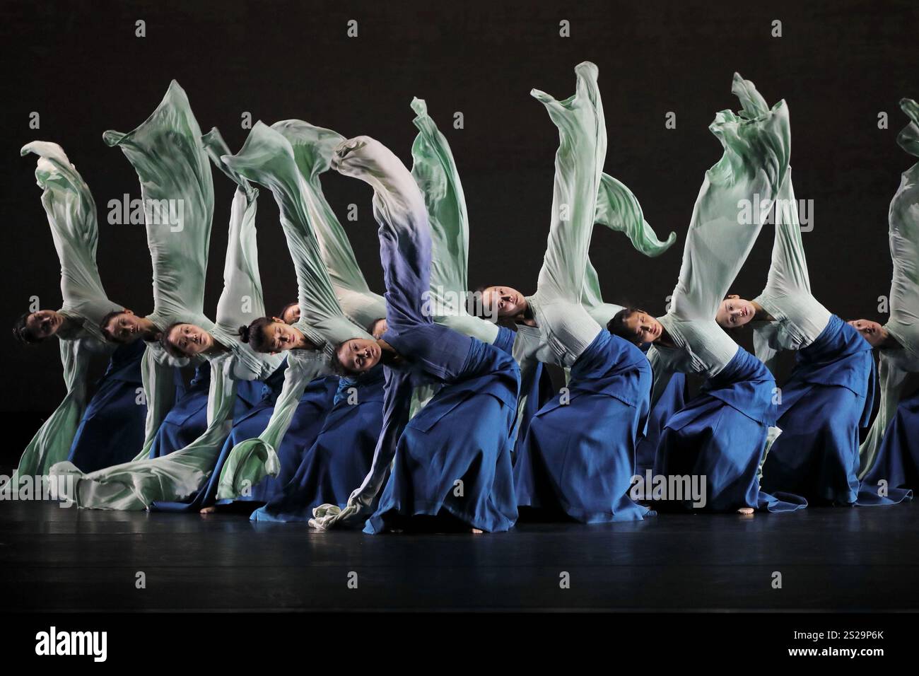 Beijing, USA. 4th Jan, 2025. Artists of China Oriental Performing Arts ...