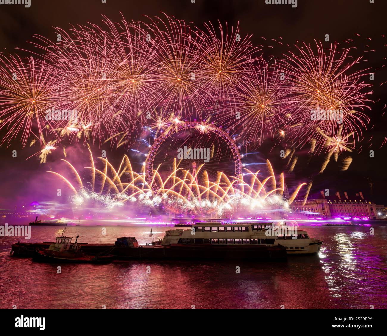 Fireworws in London eye celebration new year 2025 Stock Photo - Alamy