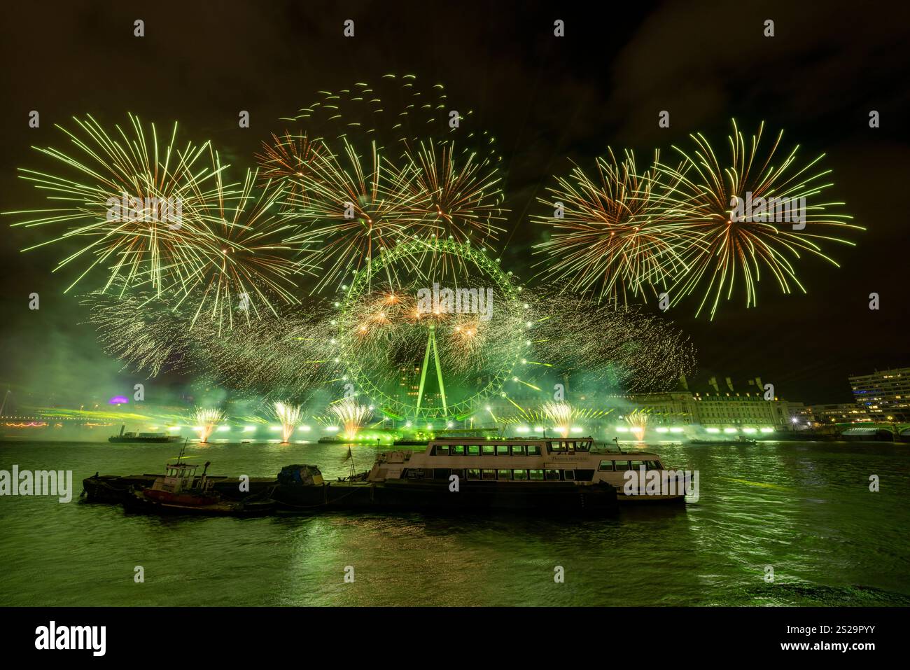 Fireworws in London eye celebration new year 2025 Stock Photo - Alamy