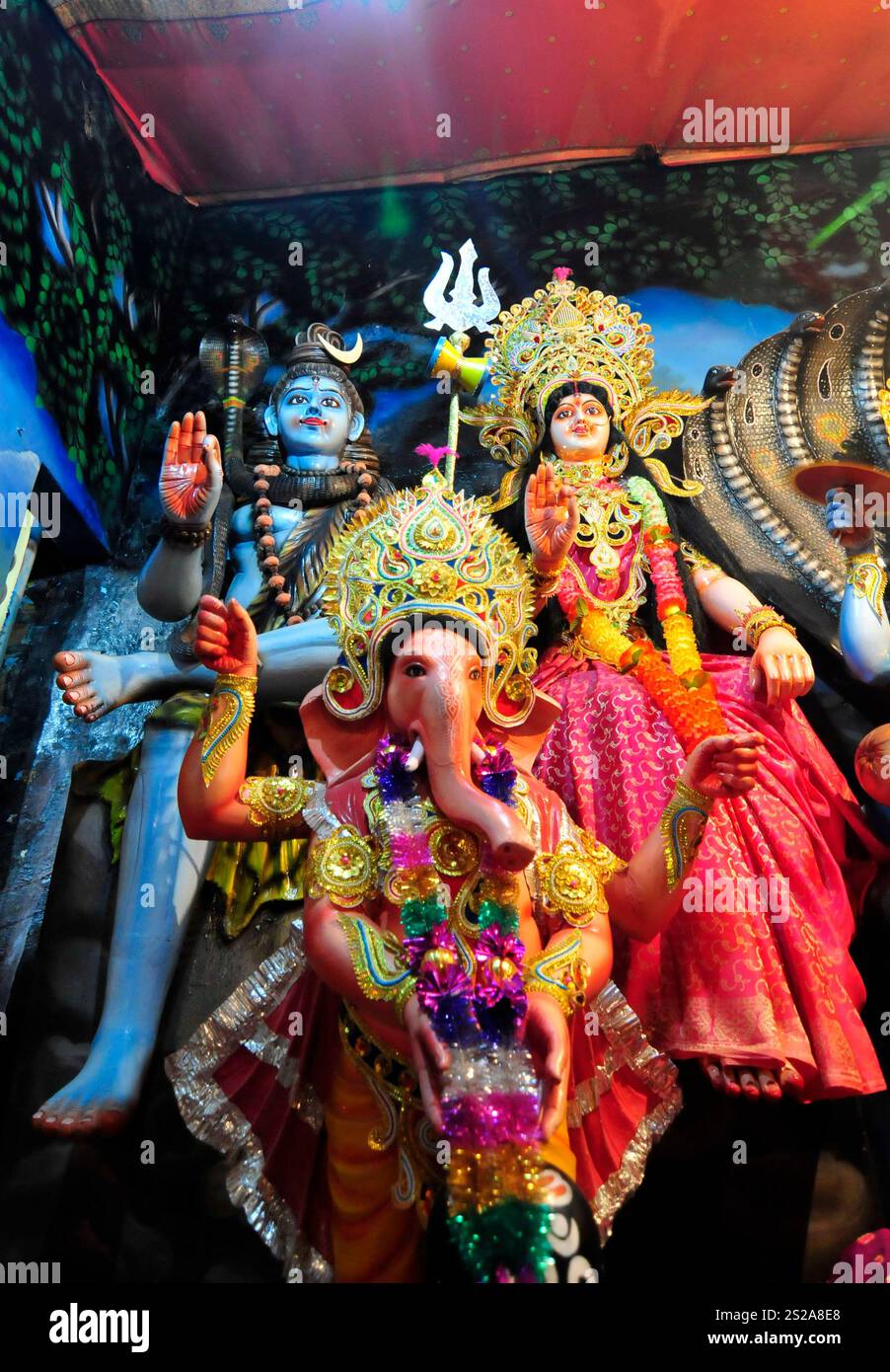 A small Hindu temple dedicated to Shiva, Parvati and Ganesh in Ayodhya ...