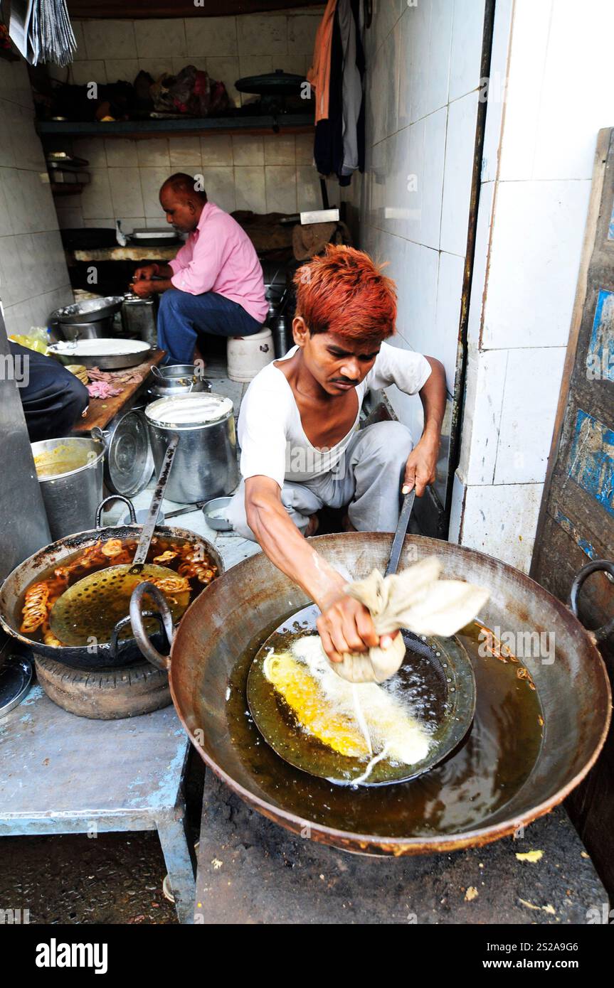 Indian sweets jalebi hi-res stock photography and images - Alamy