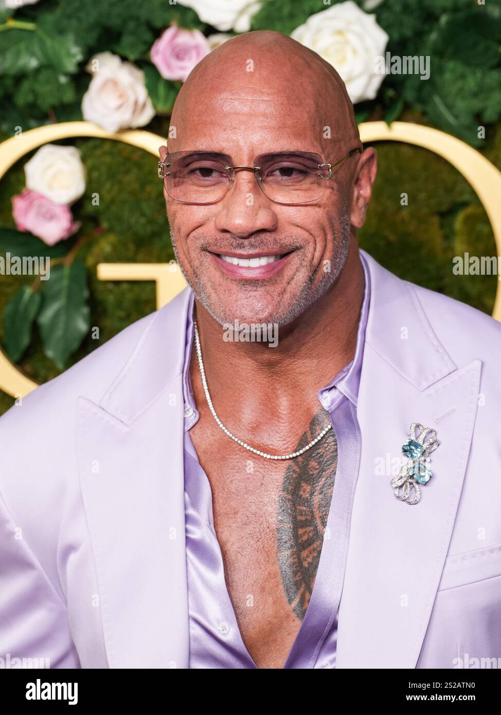 Los Angeles, USA. 05th Jan, 2025. Dwayne Johnson walking on the red ...