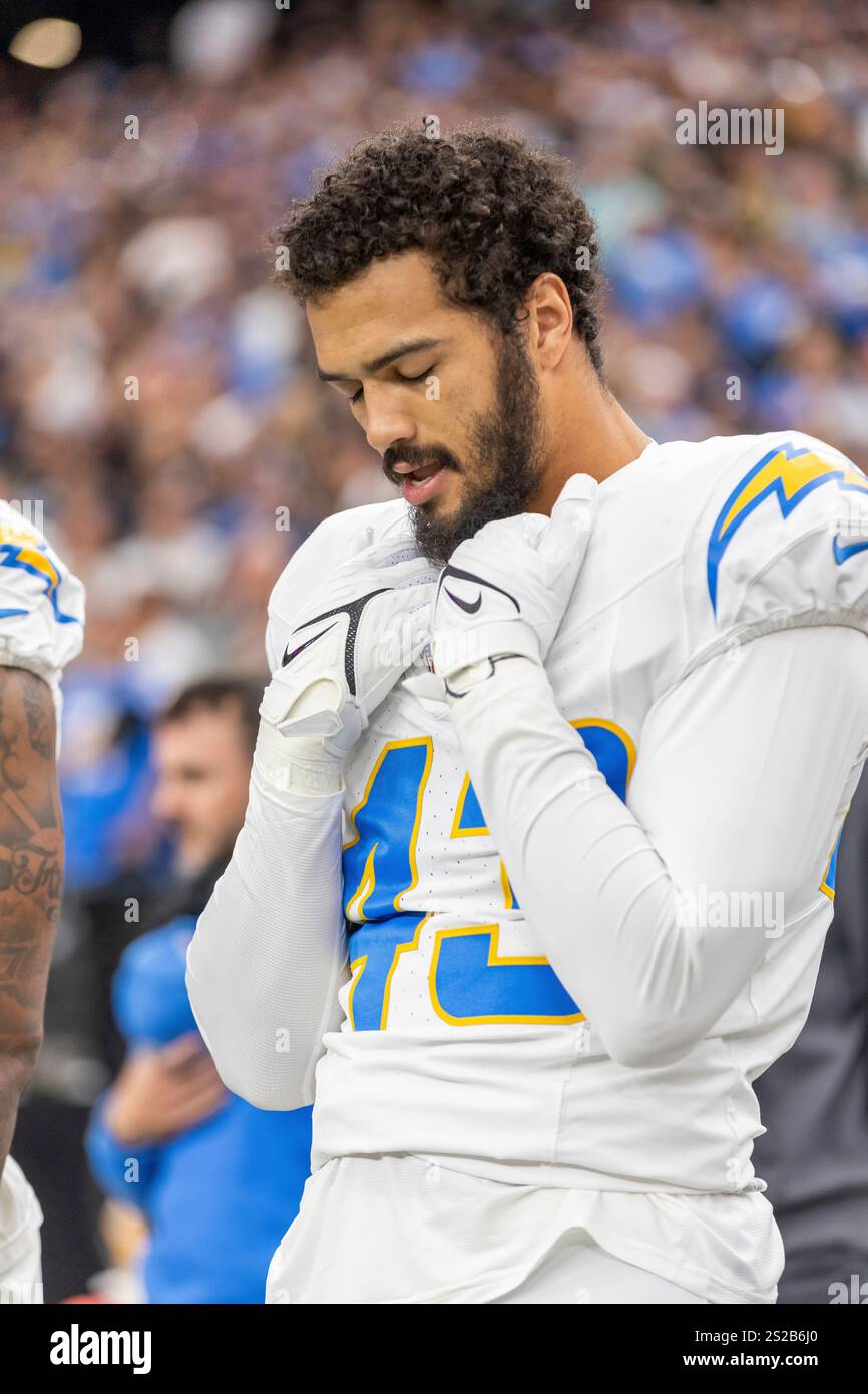 Los Angeles Chargers linebacker Troy Dye (43) stands for the national ...