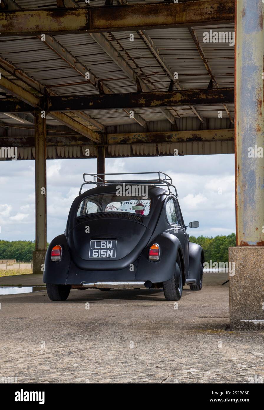 Slammed VW T4 camper van and modified classic VW Beetle Stock Photo - Alamy