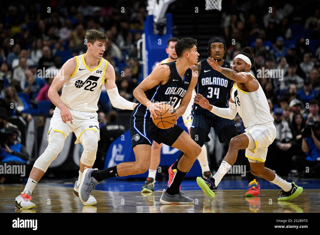 Orlando Magic forward Tristan da Silva (23) is defended by Utah Jazz ...