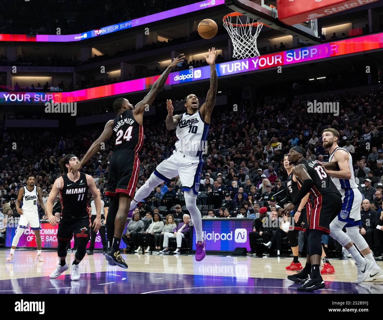 January 6, 2025, Sacramento, Ca, USA: Sacramento Kings forward DeMar ...