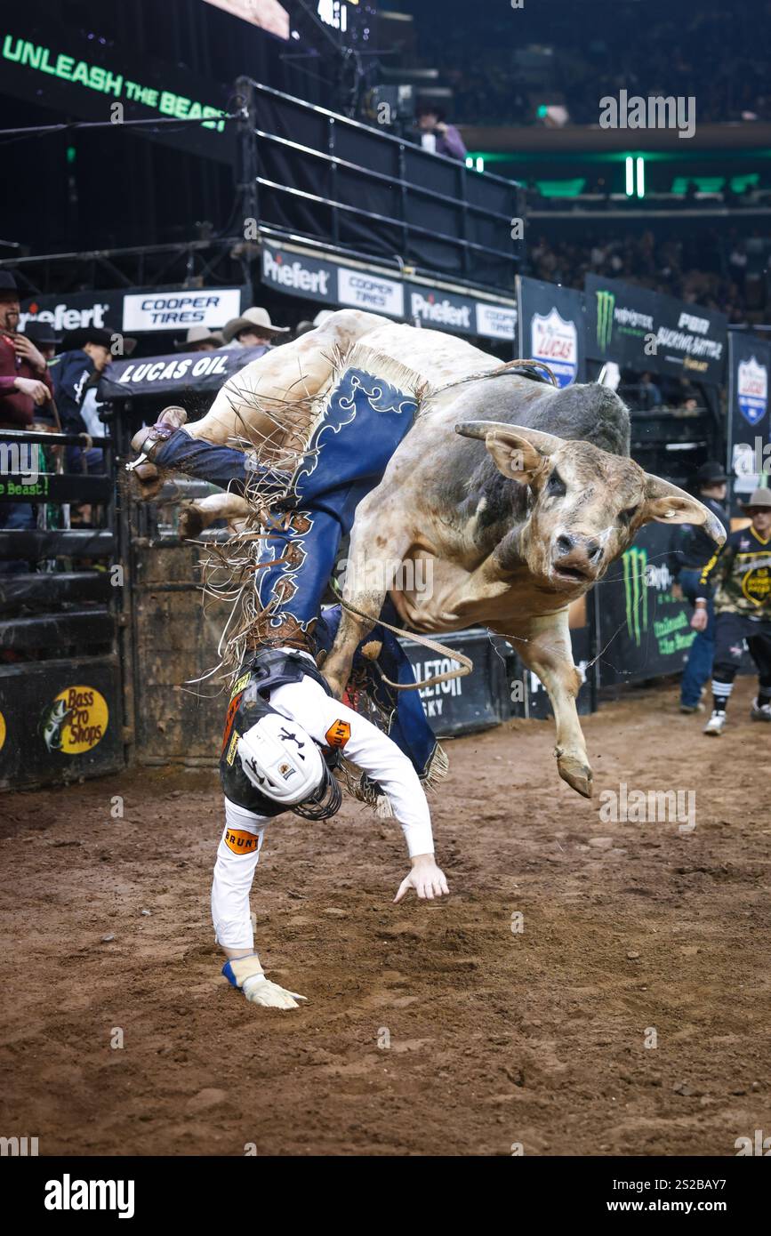 Jan 04, 2024; New York City , New York, USA; Cort McFadden falls off ...