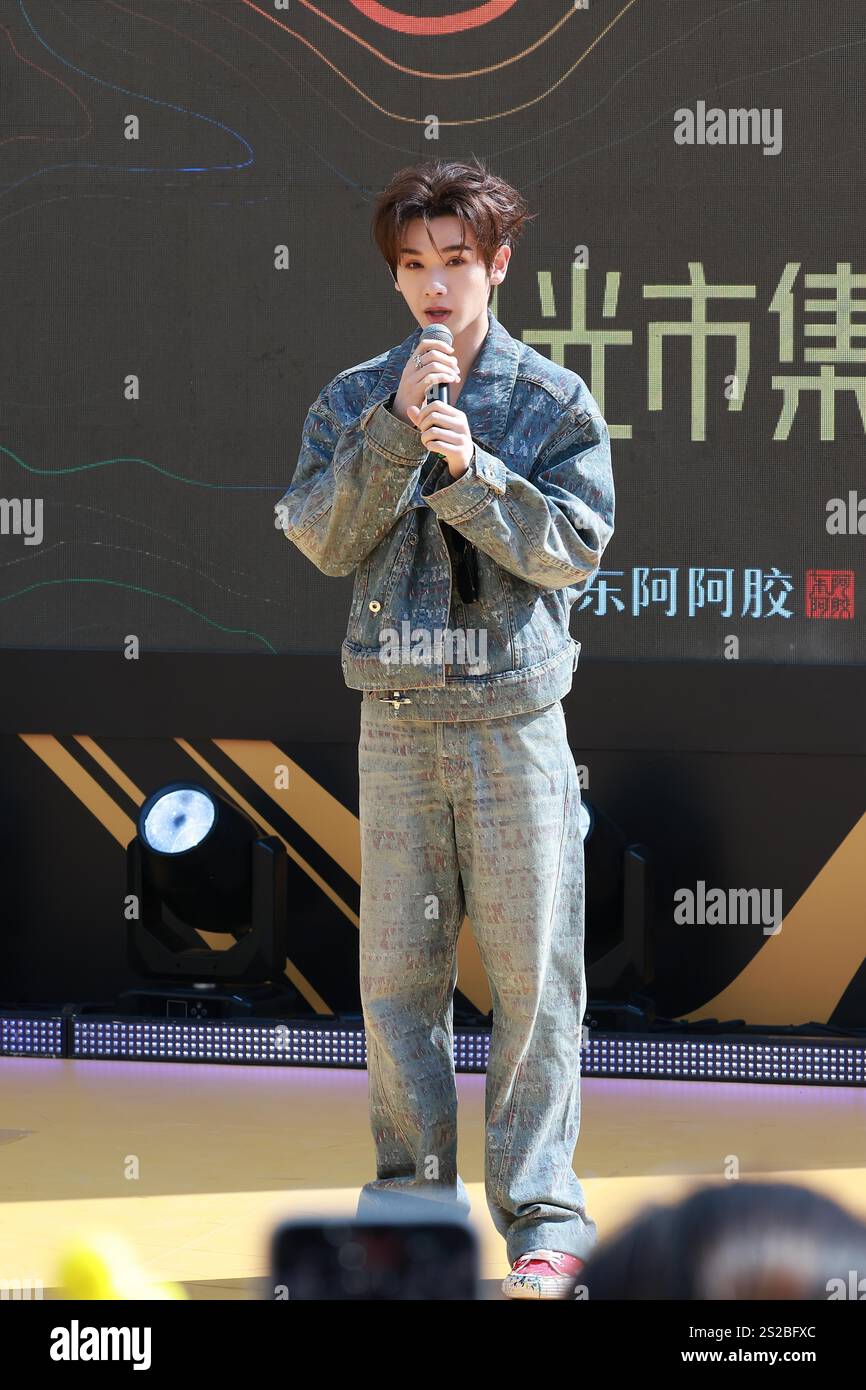 Thai Chinese artist Gao Qingchen attends an activity in Macao, China, 4 ...