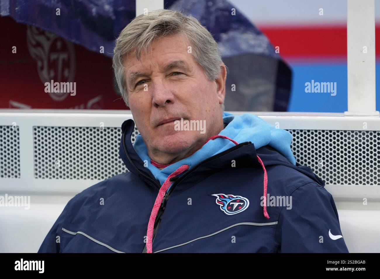 Tennessee Titans offensive line coach Bill Callahan before an NFL ...