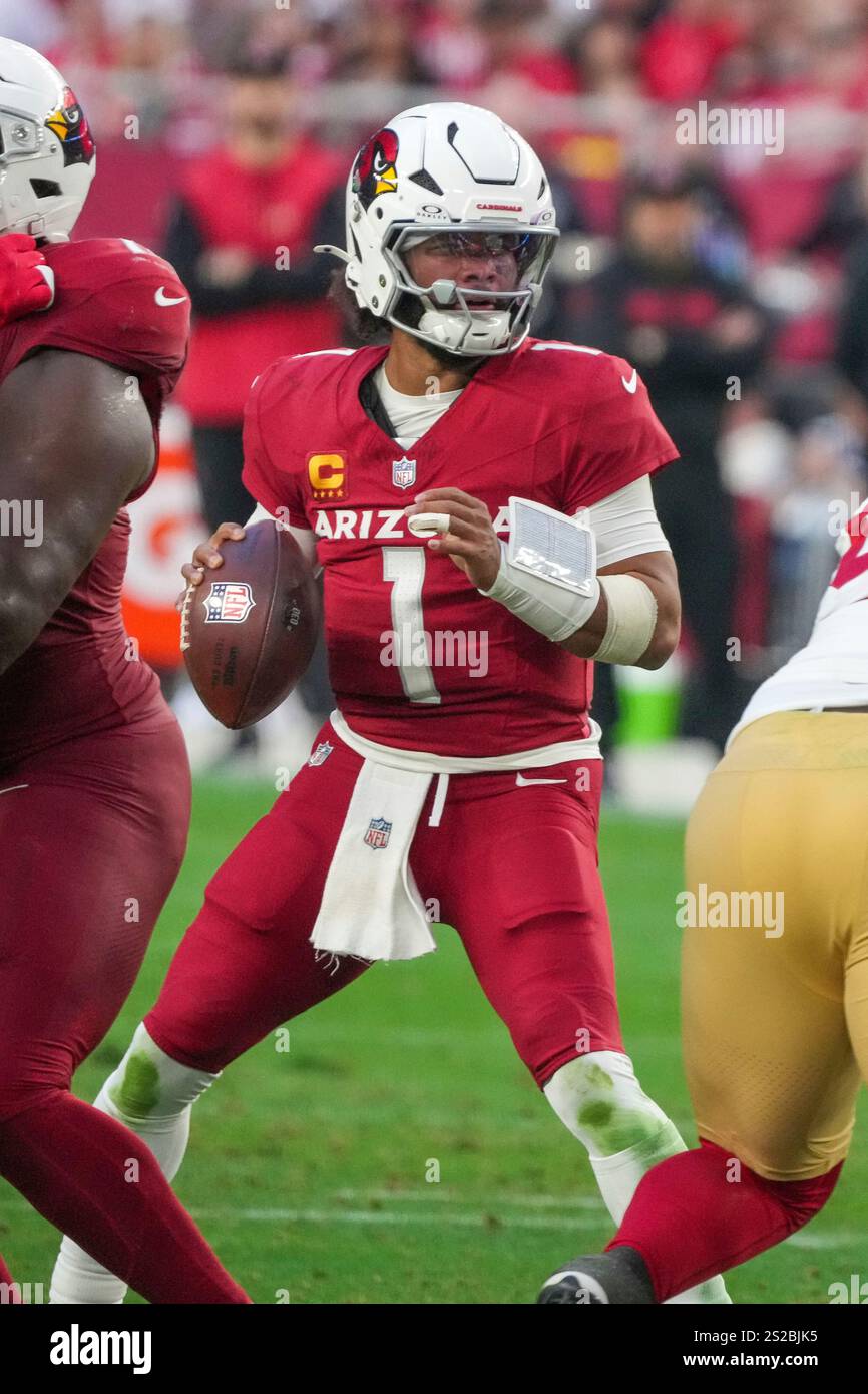 Arizona Cardinals quarterback Kyler Murray (1) during their NFL ...