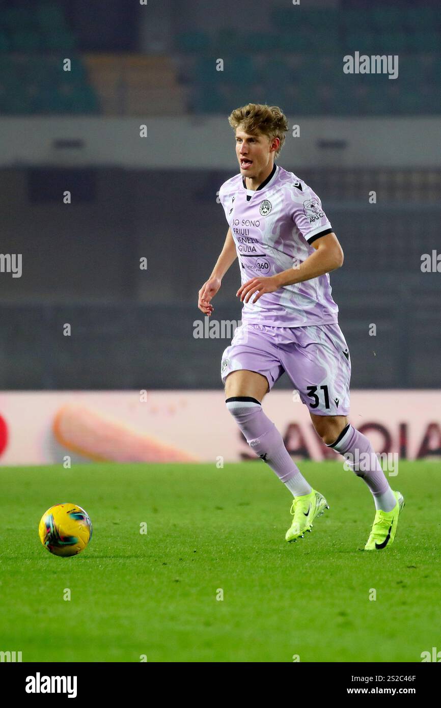 Verona, Italia. 04th Jan, 2025. Udinese's Thomas Kristensen in action ...