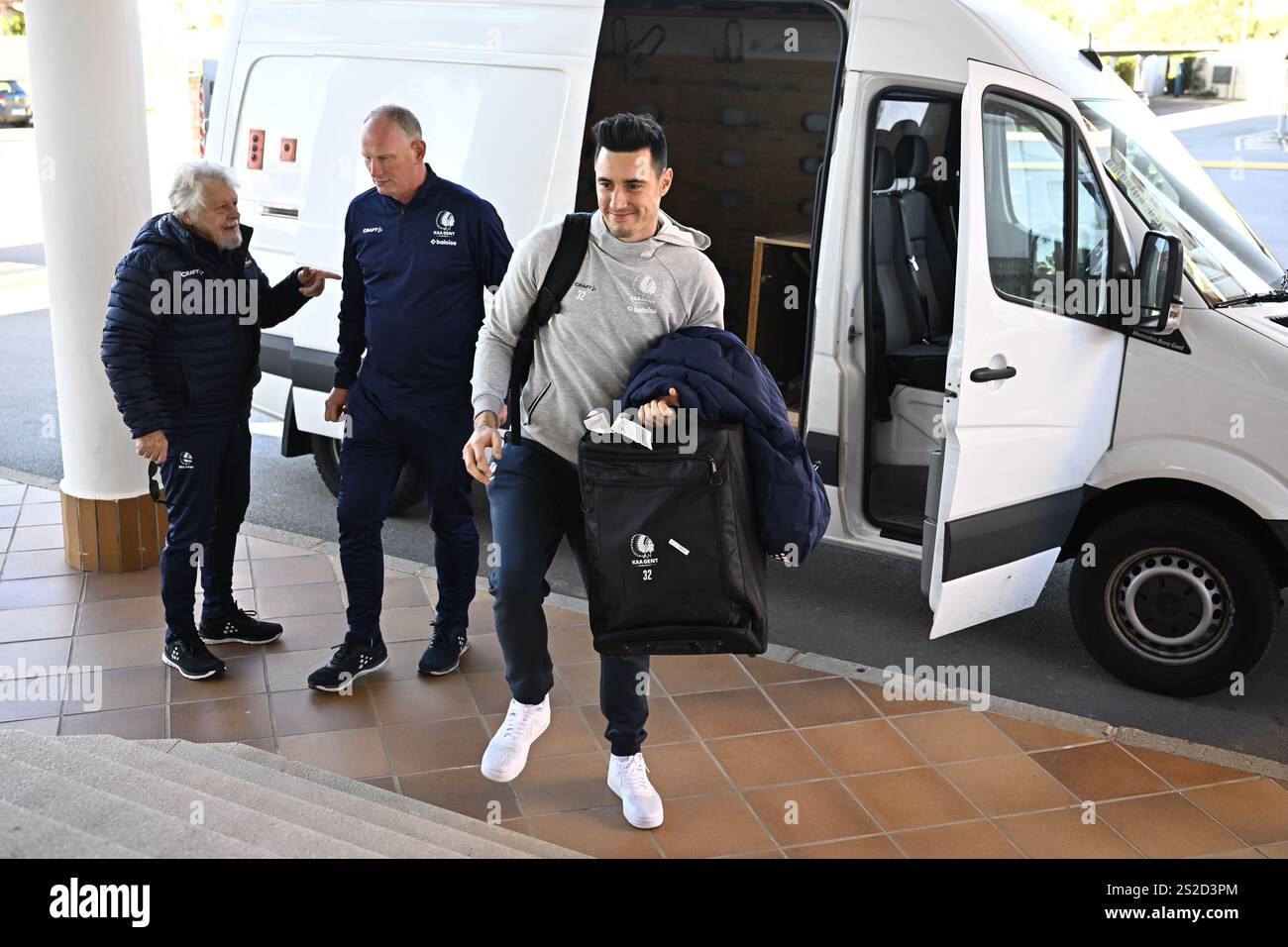 Oliva, Spain. 07th Jan, 2025. Gent's new goalkeeper Tom Vandenberghe ...