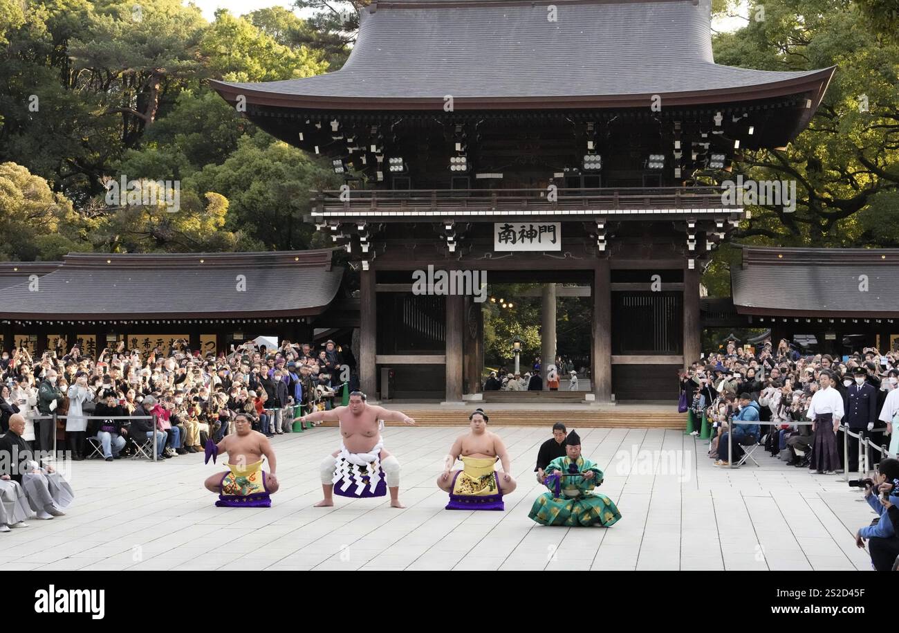 Sumo grand champion Terunofuji performs a ring-entering ritual at Meiji ...