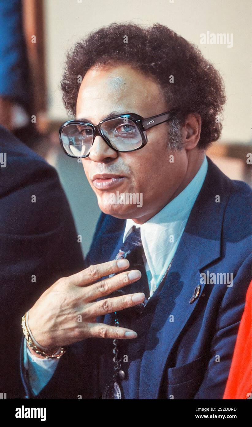 Benjamin hooks hi-res stock photography and images - Alamy