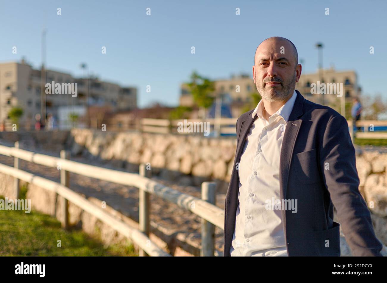 Confident businessman in sharp suit hi-res stock photography and images ...