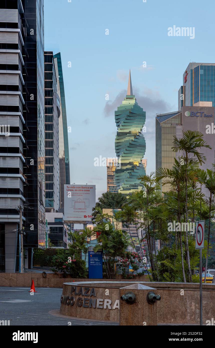 skyline in the center of the Panamanian capital Panama City Stock Photo ...