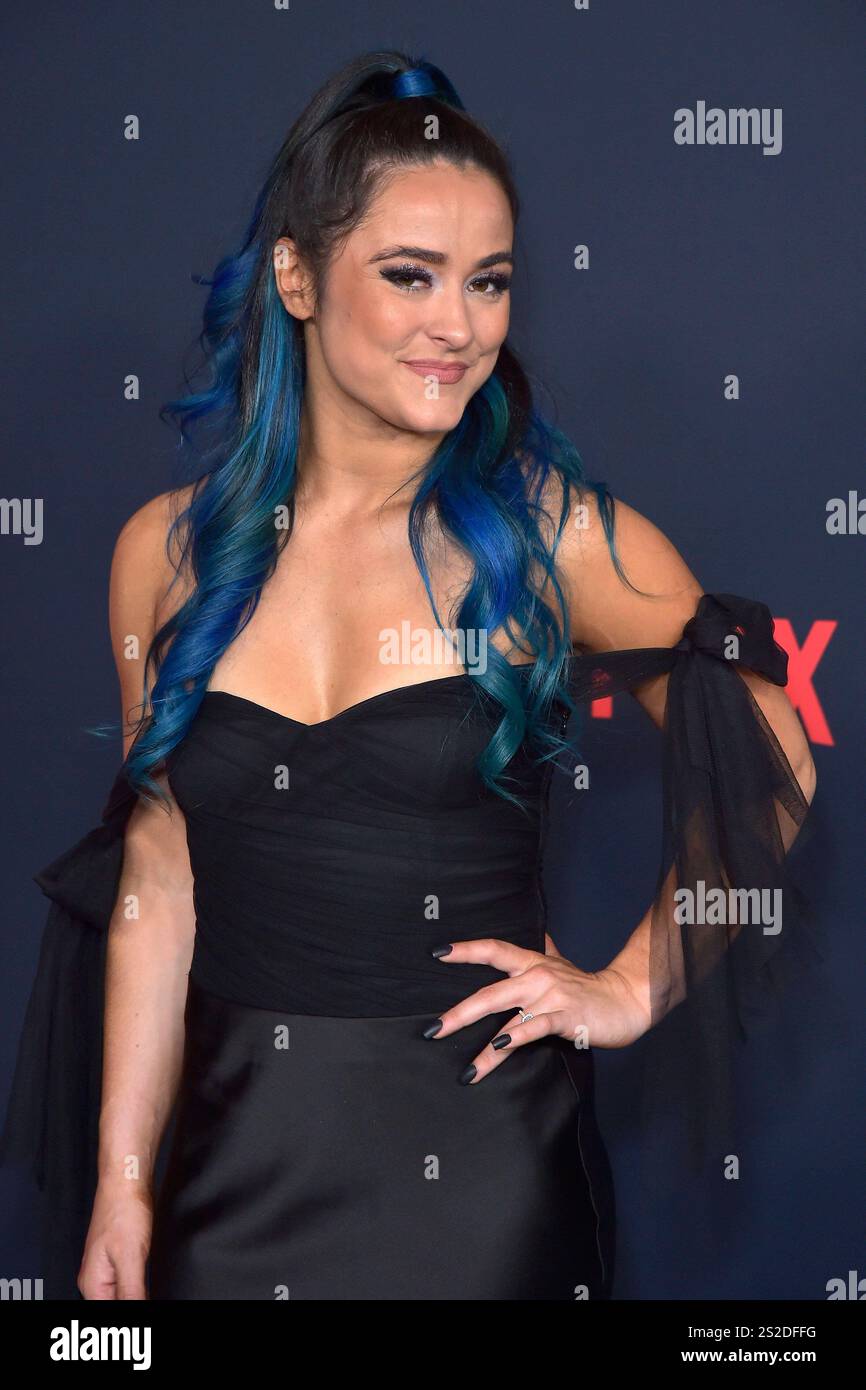 Lyra Valkyria bei der Premiere der Wrestling Show WWE Monday Night RAW ...