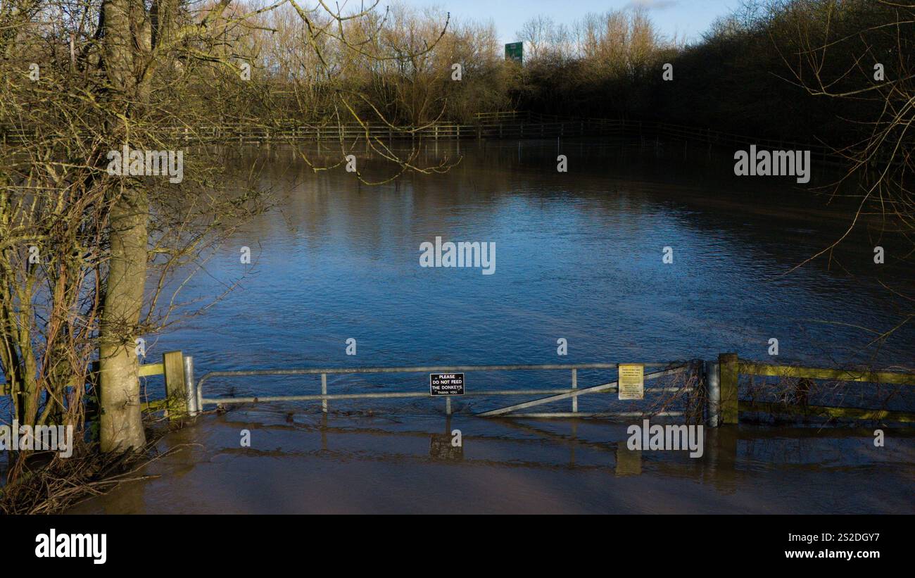 Flooded fields in Wanlip, Leicestershire. Weather warnings for snow and ...