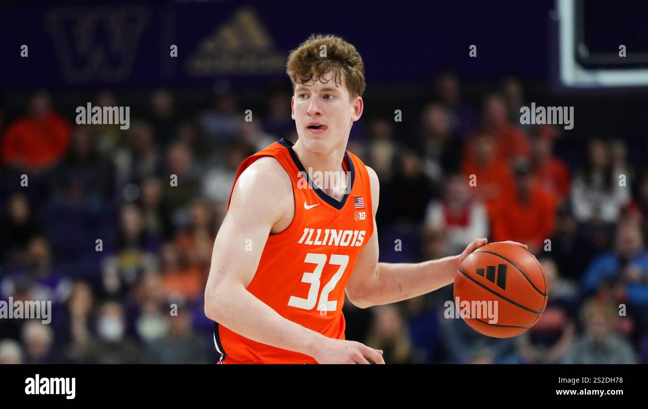 Illinois guard Kasparas Jakucionis in action against Washington during ...