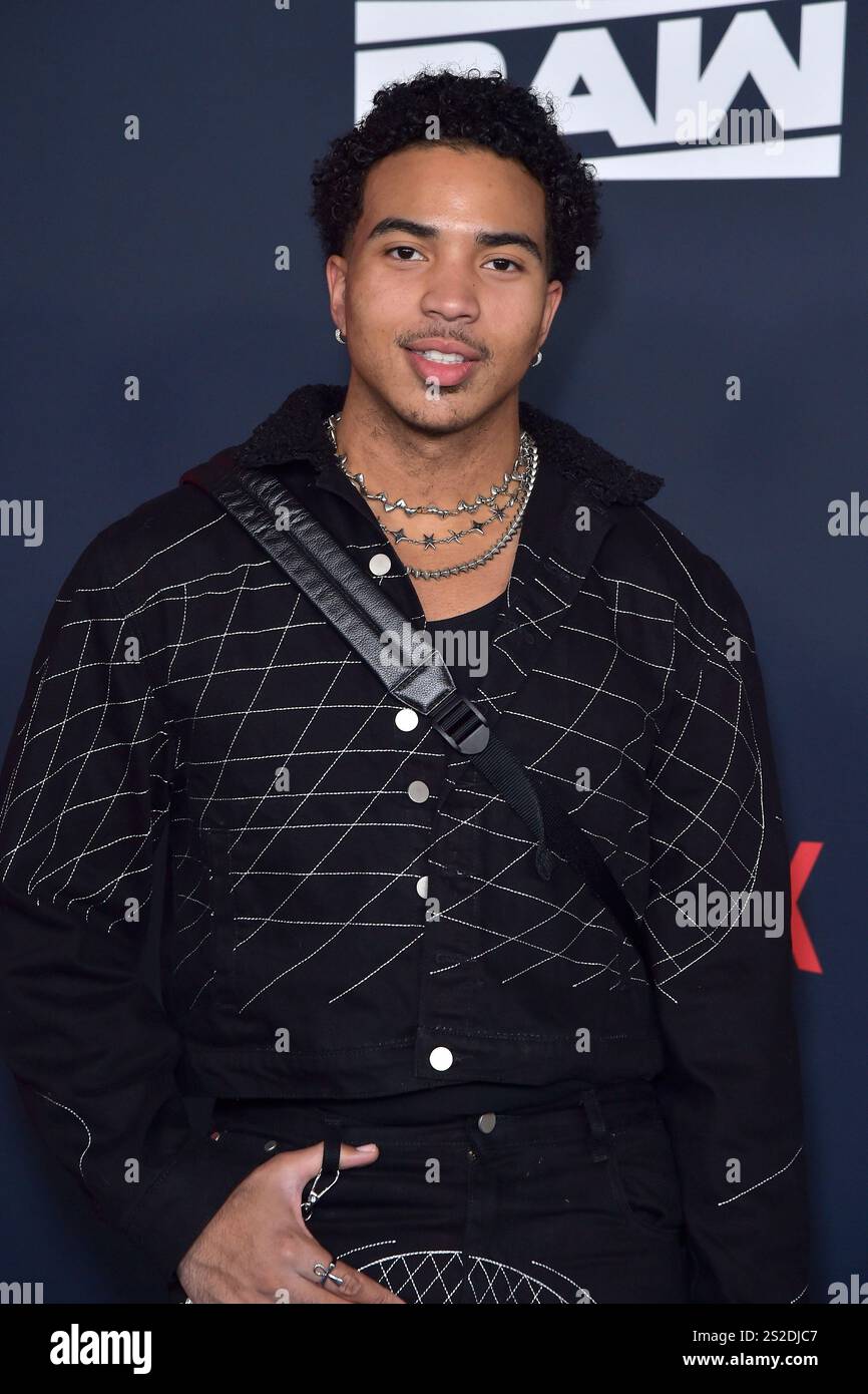 LaRon Hines bei der Premiere der Wrestling Show 'WWE Monday Night RAW ...