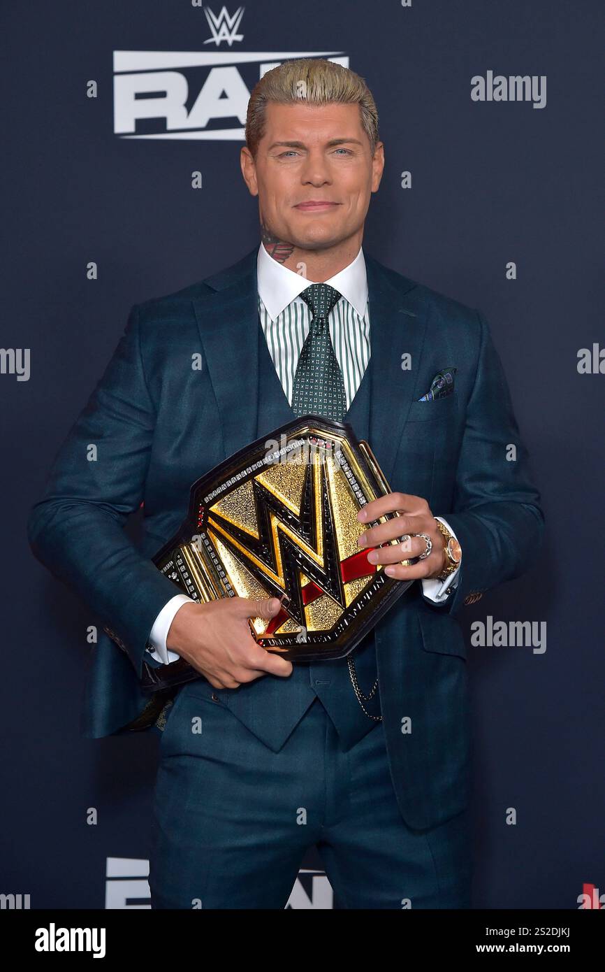 Cody Rhodes bei der Premiere der Wrestling Show 'WWE Monday Night RAW ...