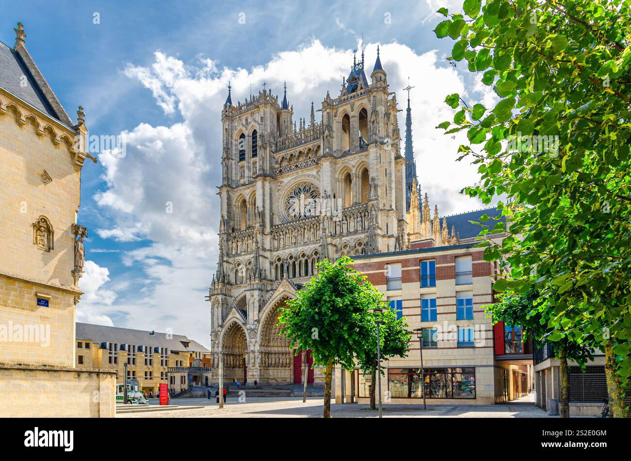 Amiens Cathedral Basilica of Our Lady Roman Catholic Church High Gothic ...