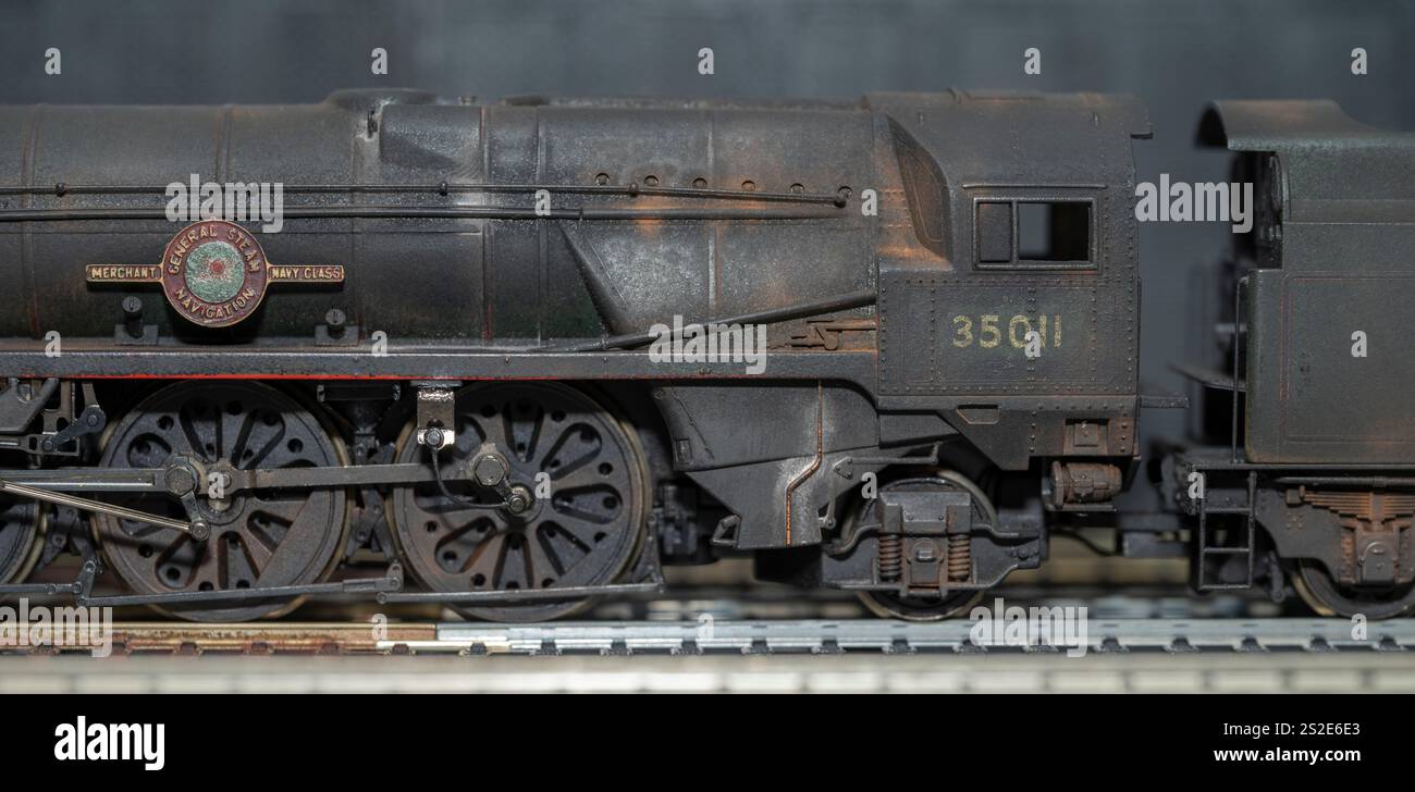 Detailed and weathered Hornby 00 gauge model of BR Merchant Navy ...