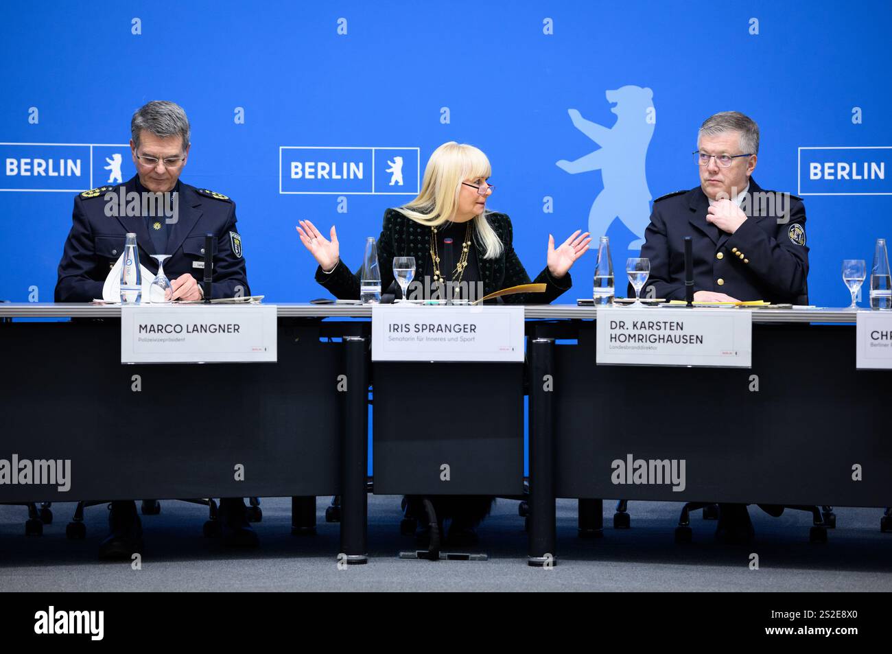 Berlin, Germany. 07th Jan, 2025. Iris Spranger (center, SPD), Berlin ...