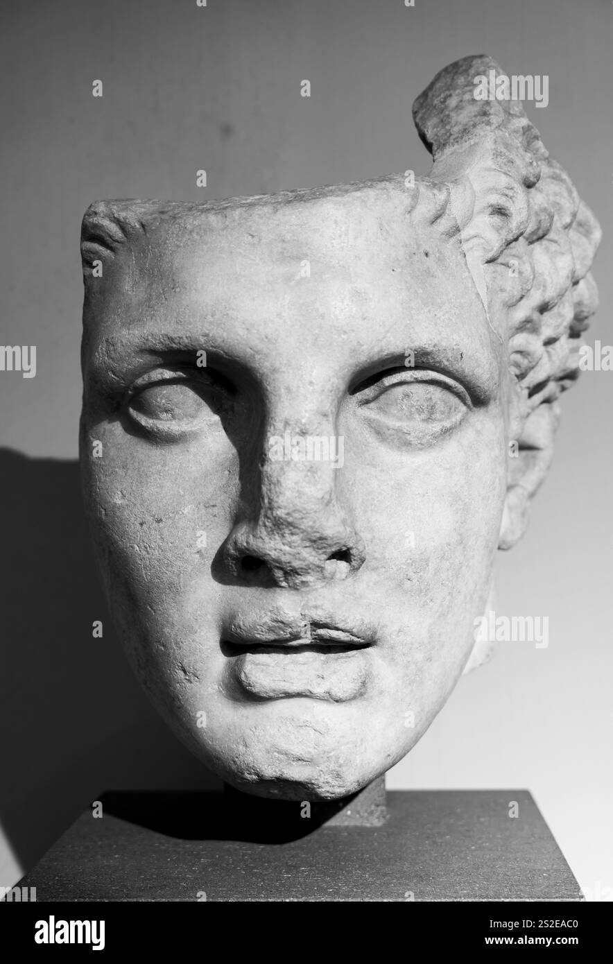 Black and white photo showing in close-up the ruins of ancient roman ...