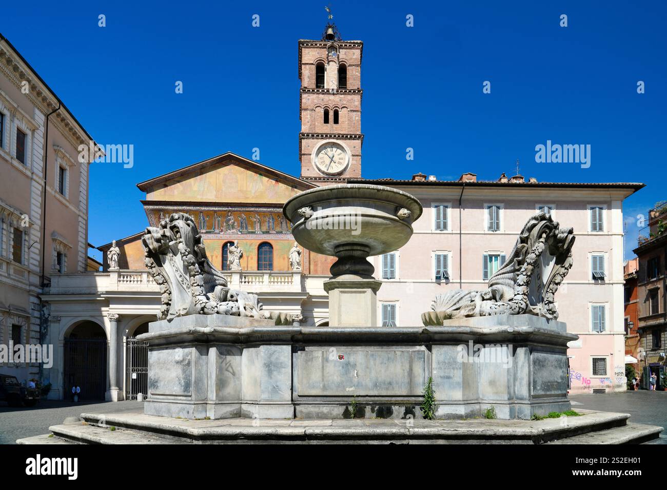 the oldest Marian church in Rome,Santa Maria in Trastevere,Trastevere ...