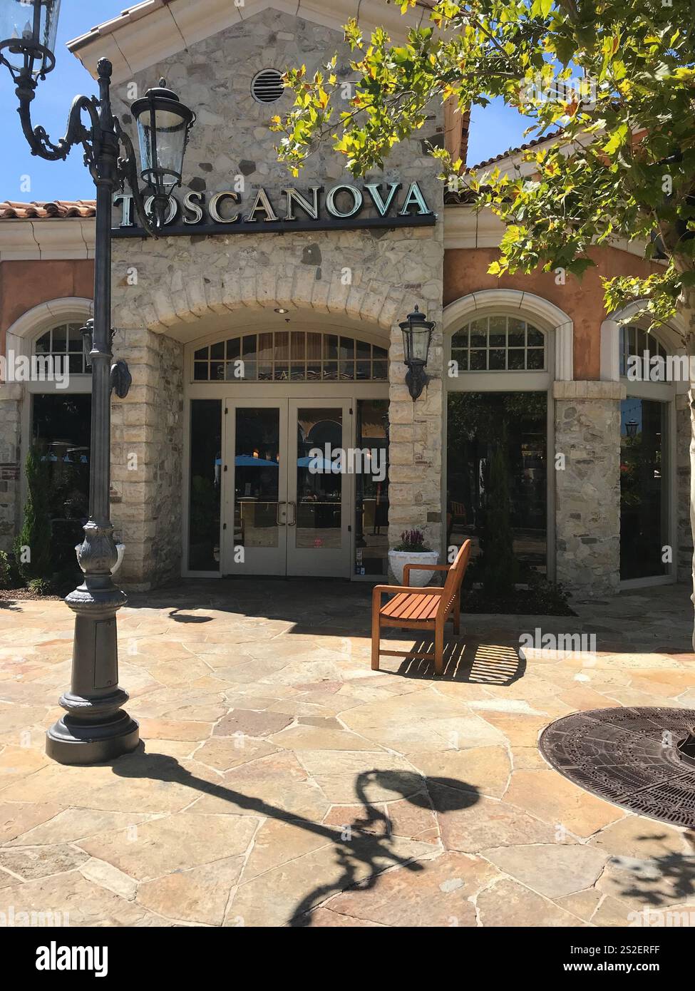 Calabasas town hi-res stock photography and images - Alamy