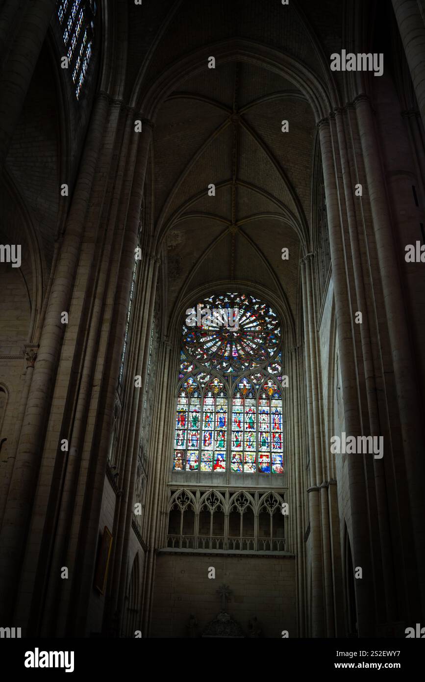 Cathedral of Saint Julian of Le Mans Stock Photo - Alamy
