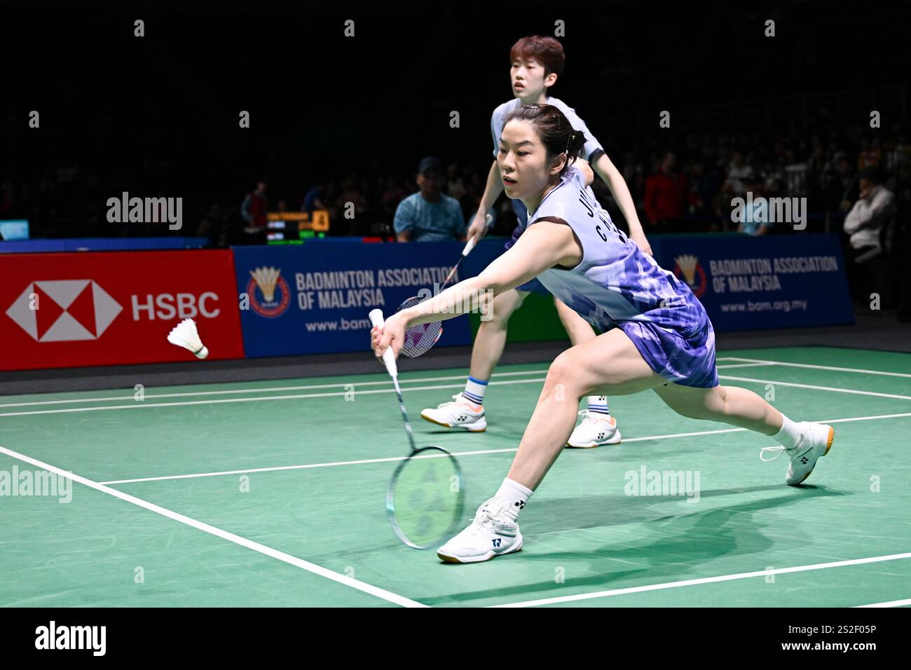 Kuala Lumpur, Malaysia. 7th Jan, 2025. Jia Yifan (front)/Zhang Shuxian of China hit a return ...