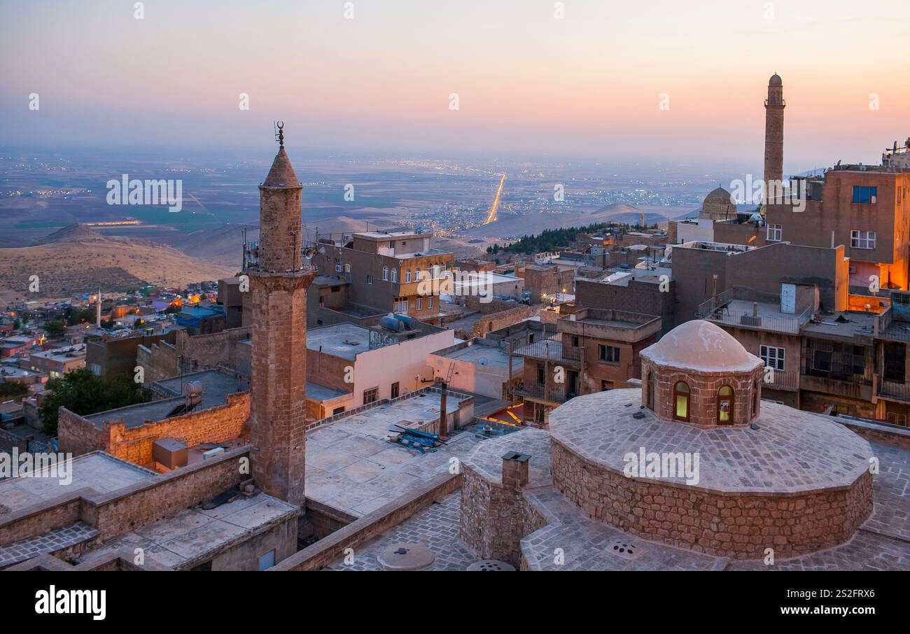 Mardin Ancient City offers photographers extraordinary views at sunset ...