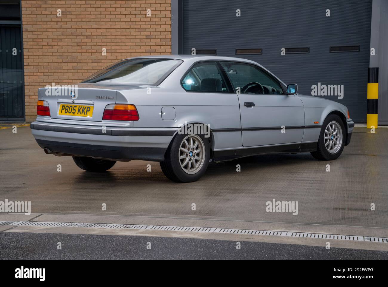Bmw e36 318 hi-res stock photography and images - Alamy