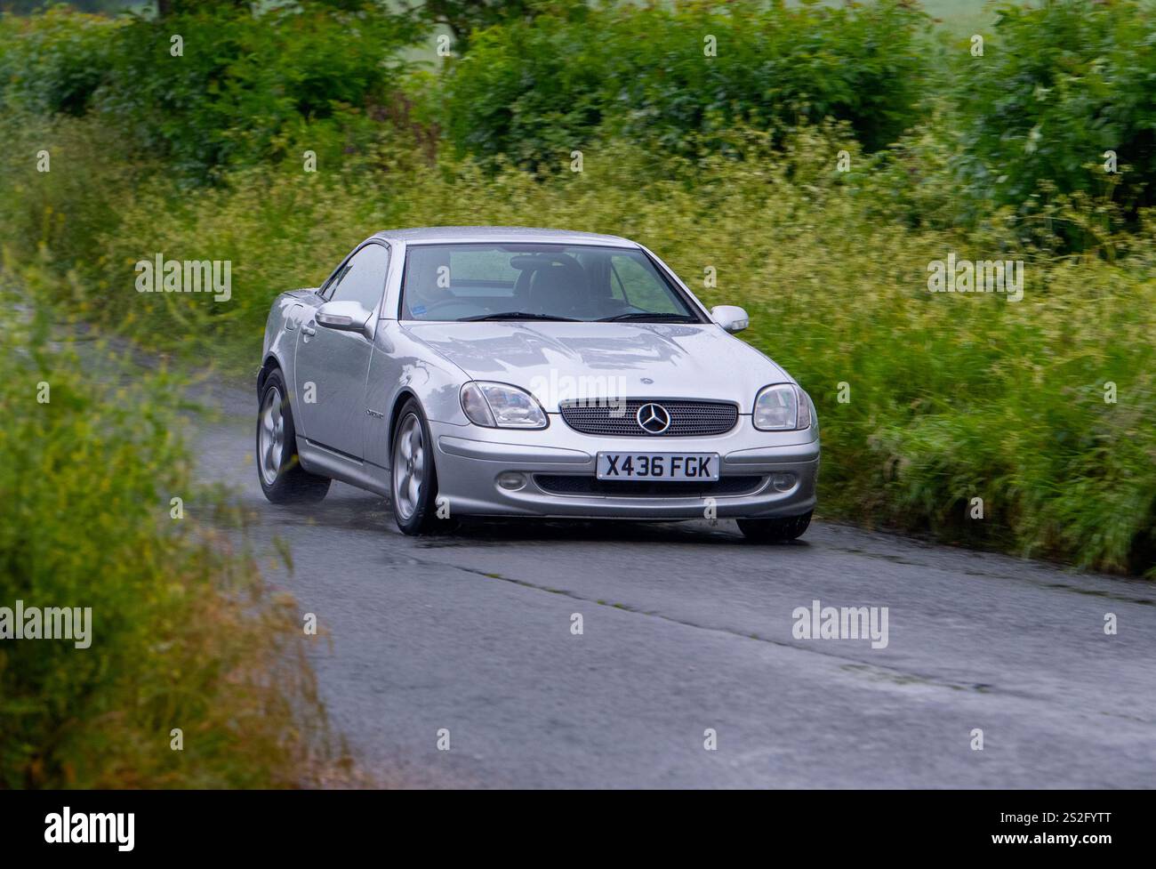 2000 Mercedes SLK 230 German folding hard top convertible sports car ...