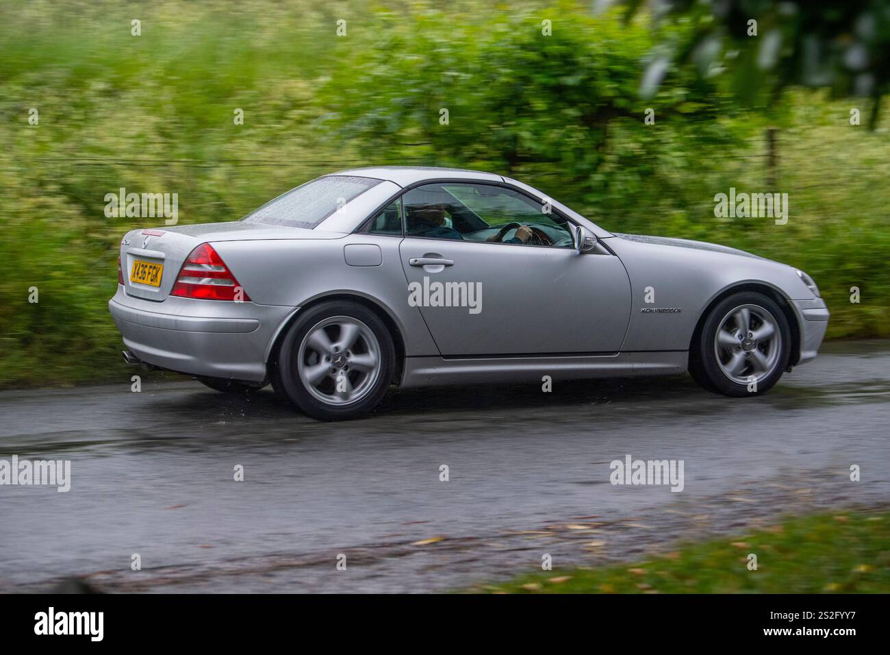 2000 Mercedes SLK 230 German folding hard top convertible sports car ...