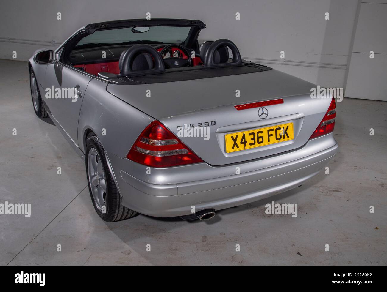 2000 Mercedes SLK 230 German folding hard top convertible sports car ...