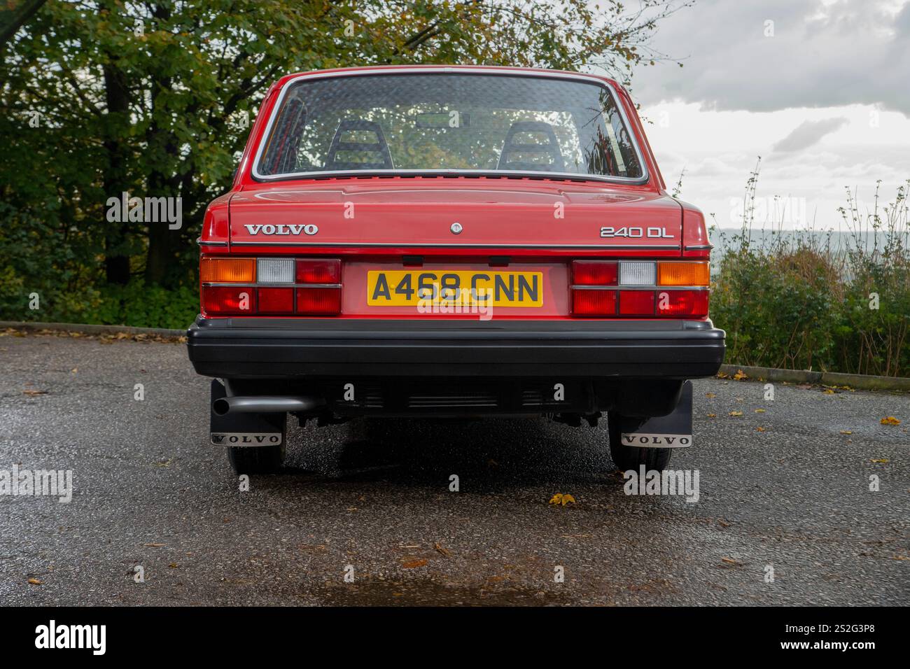 1983 Volvo 240 DL classic Swedish saloon car Stock Photo - Alamy