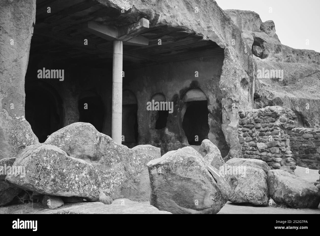 entrance, rock, house, uplistsikhe, georgia, stone, cave, ancient ...