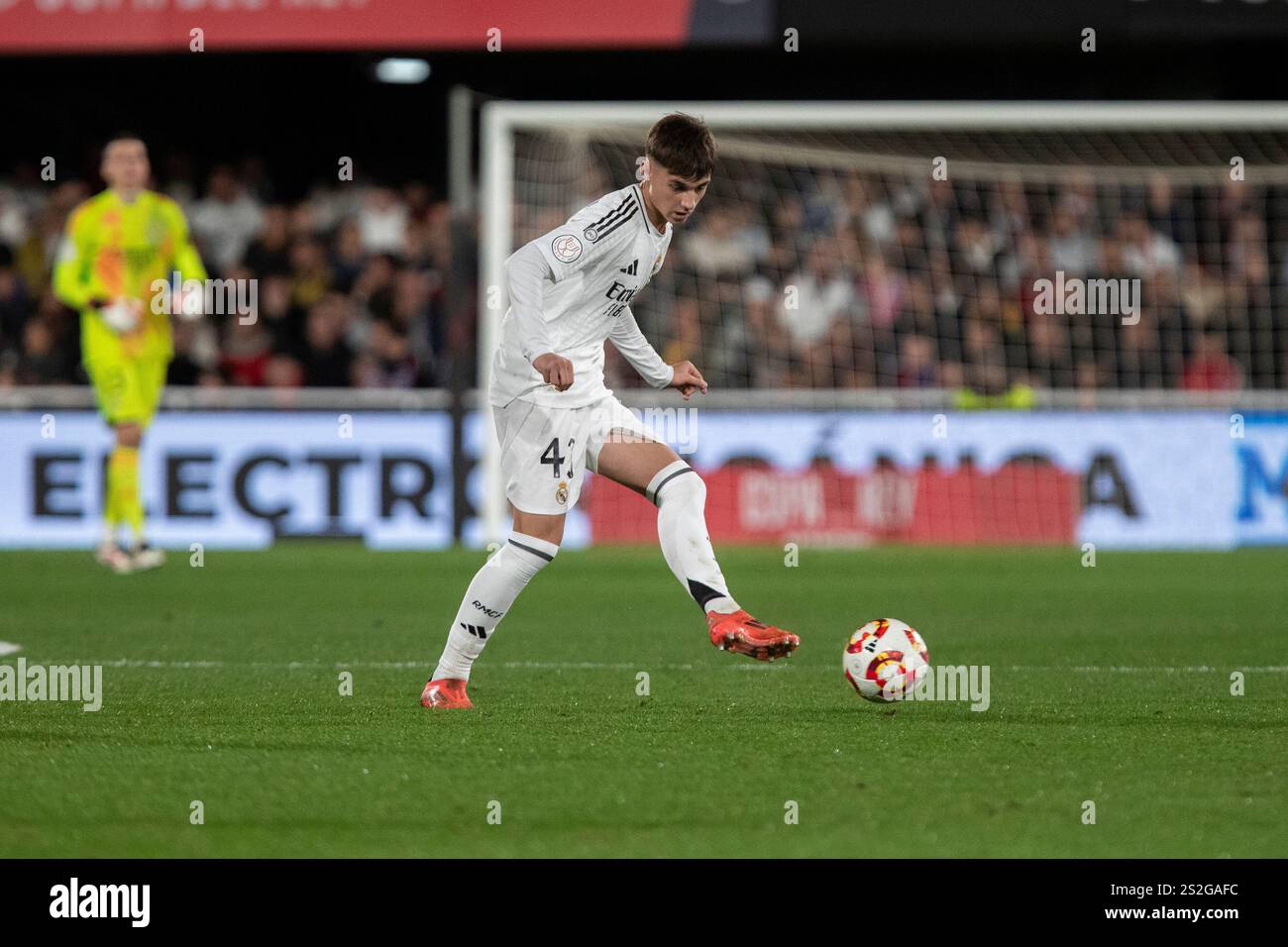 Real madrid 2025 team hi-res stock photography and images - Alamy